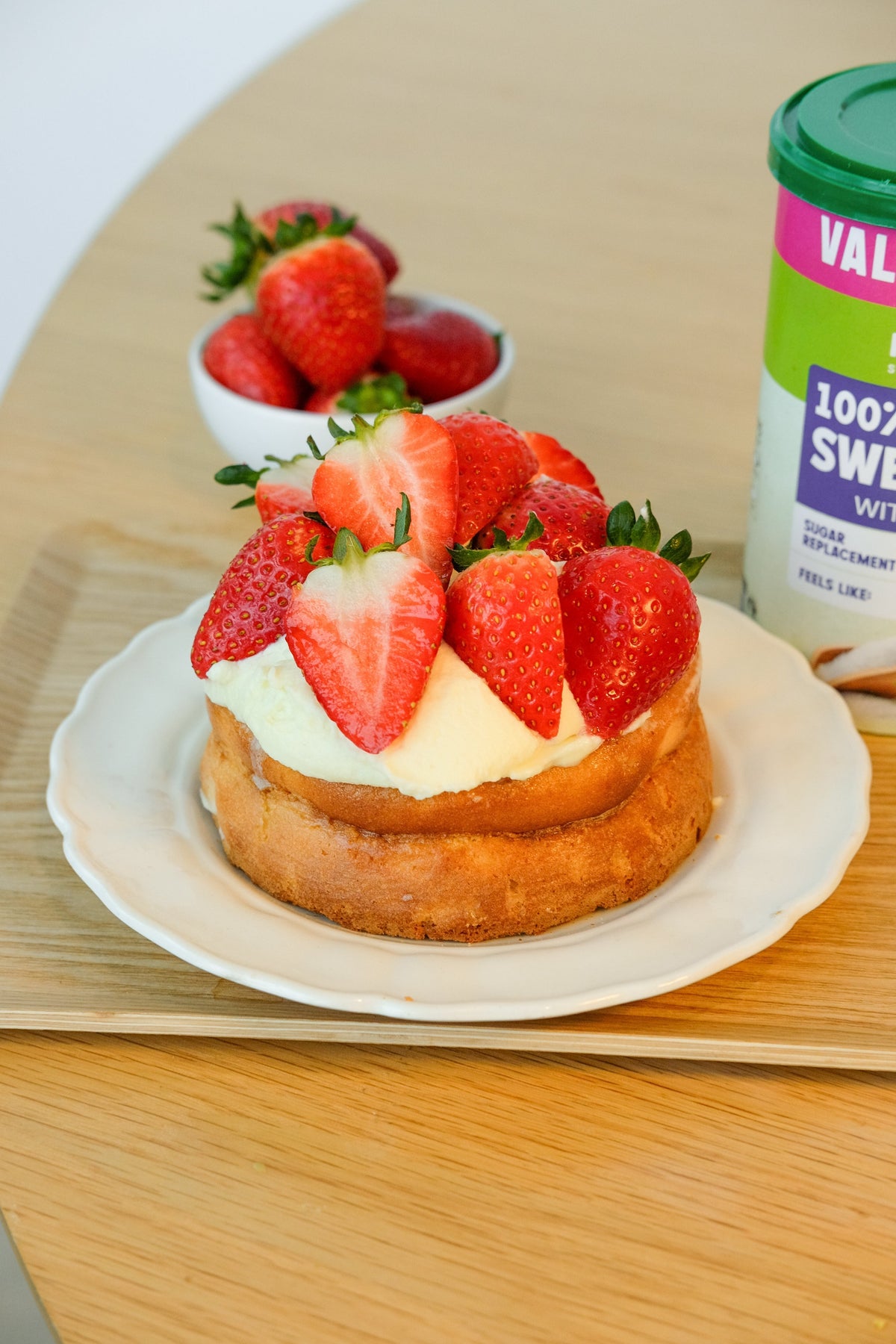 Mini Strawberry Cake (Sugar-Free & Naturally Sweetened with Natvia ...