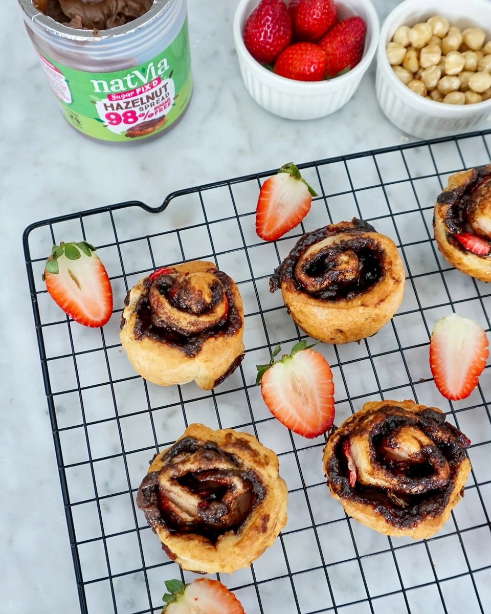 Sugar-Free Hazelnut and Strawberry Scrolls Recipe | Guilt-Free Treats ...