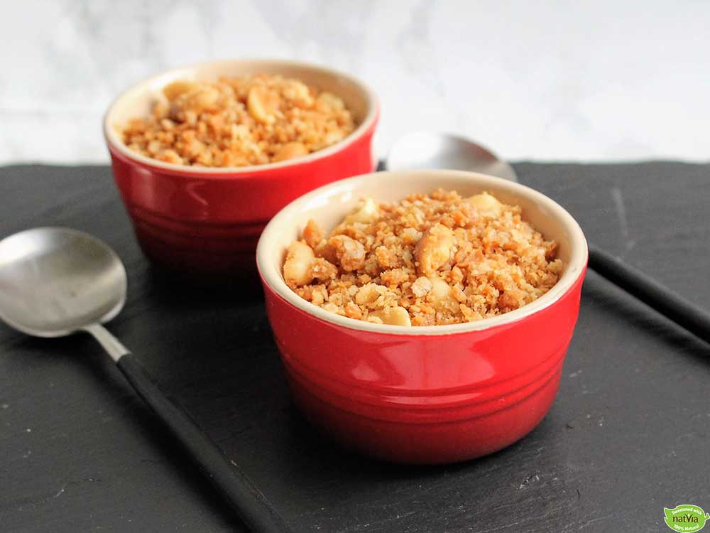 MINI APPLE & PEANUT CRUMBLE POTS | Natvia Online Store